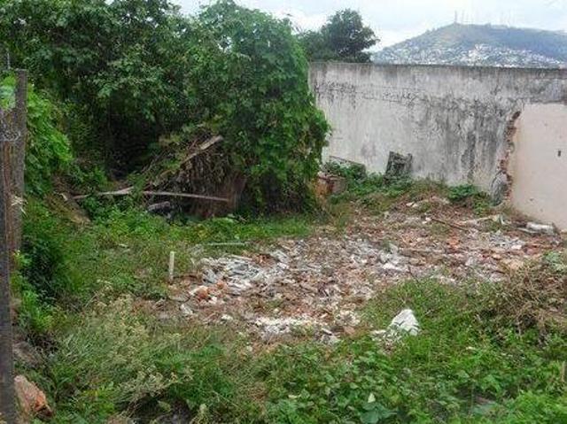 BARBADÃO TERRENO JUNTO A OCTÁVIO DE SOUZA E CONDOM. VAN GOG COM ESCRITURA POR $
