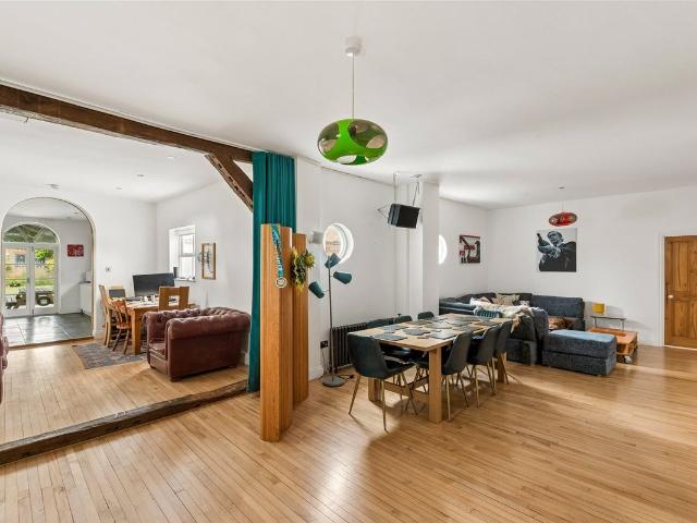 Barbauld Road, London N16, 3 bed detached house to rent, £8,667 pcm | PrimeLocation