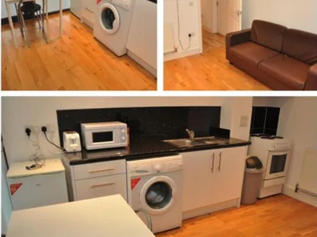 Barber East London, 86 Copenhagen Place, London, E14 7DE, United Kingdom | Room for rent #154590514 | Rentberry