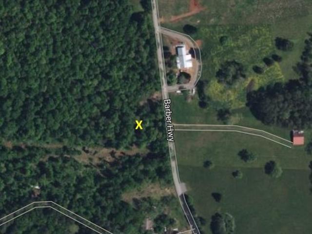 Barber Hwy, Cumberland City, TN 37050