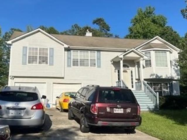 Barberry Dr