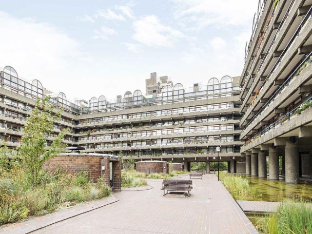 Barbican, Bunyan Court, Barbican EC2Y, 1 bed flat to rent, £2,496 pcm | PrimeLocation