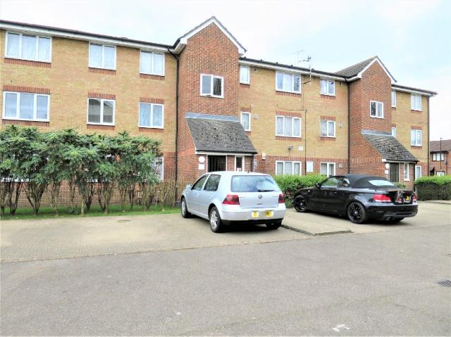 Barbot Close, London N9, 2 bed flat to rent, £1,650 pcm | PrimeLocation