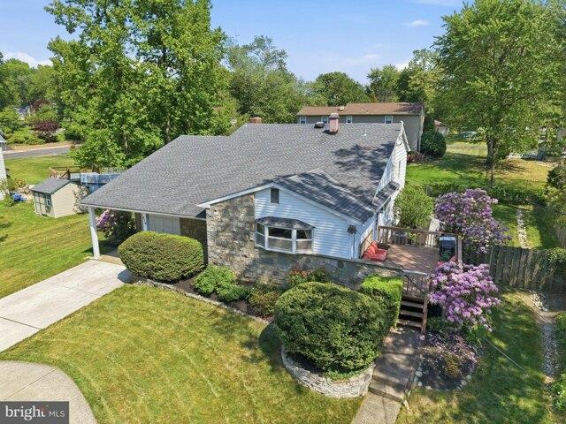 Barby Ln, Cherry Hill, Home For Sale