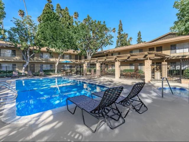Barcelona Apartment Homes 1 Bedroom Apartment for Rent at 1645 W Palm Ln, Anaheim, CA 92802