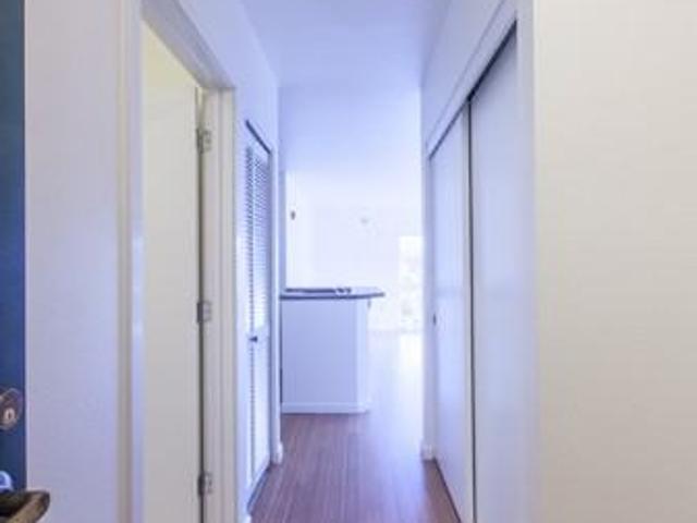 BARCELONA APARTMENTS MCM08 1 Bedroom Apartment for Rent at 210 Nw 20th Ave, Portland, OR 97209 Northwest District
