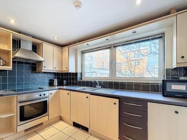 Barcelona House, Judkin Court, 3 Bedroom Apartment