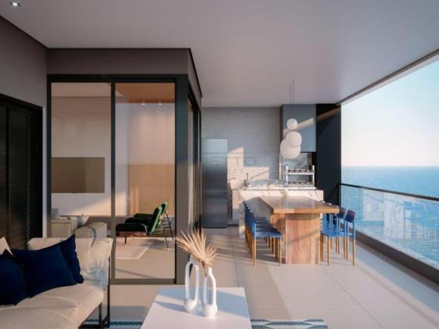 Barcelona Residencial Amplo apartamento com 03 suítes, à venda em Caraguatatuba SP