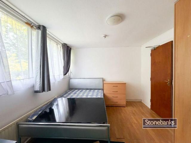 Barchester Close, Uxbridge UB8, 4 bed shared accommodation to rent, £4,000 pcm | PrimeLocation