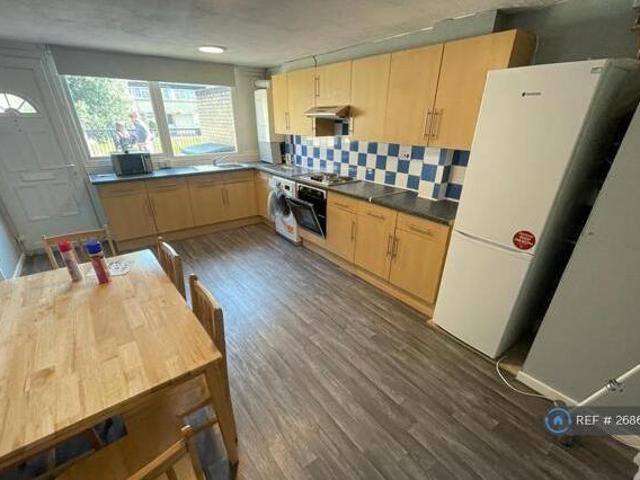 Barchester Close, Uxbridge, 6 Bedroom Terraced