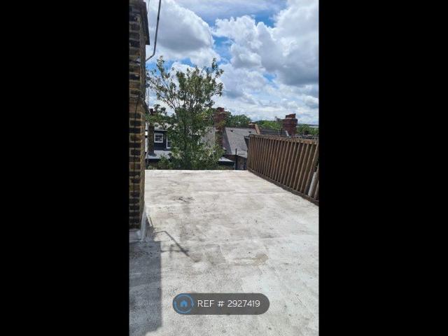 Barcombe Avenue, London SW2, 2 bed flat to rent, £2,350 pcm | PrimeLocation