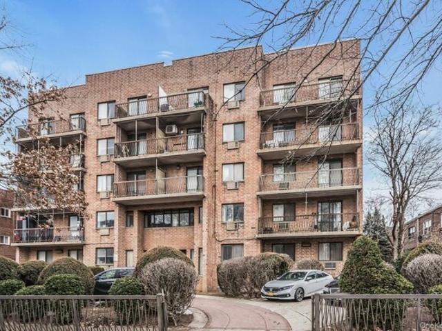 Barclay Ave Unit B, Flushing, Condo For Sale