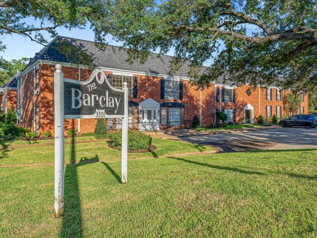 Barclay Apartments CATCH OUR SUMMER SPECIAL!