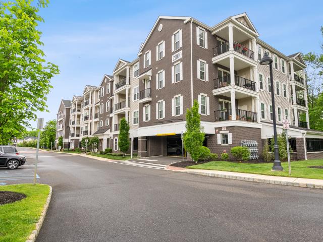 Barclay Chase Apartment Homes