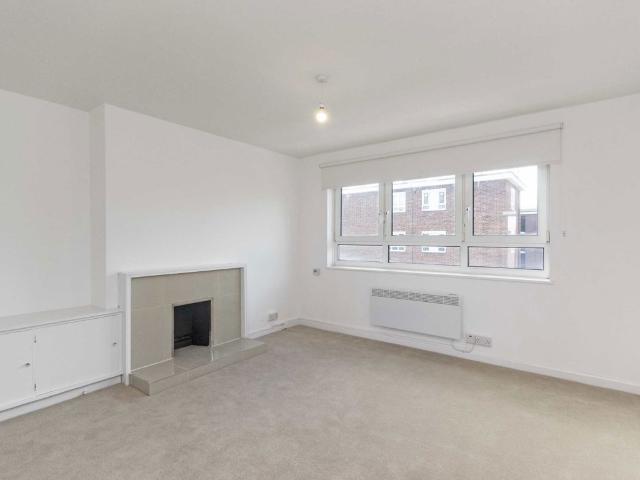 Barclay Close, Fulham SW6, Studio to rent, £1,600 pcm | PrimeLocation