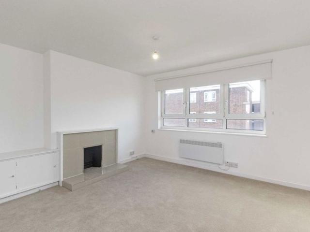 Barclay Close, SW6, London