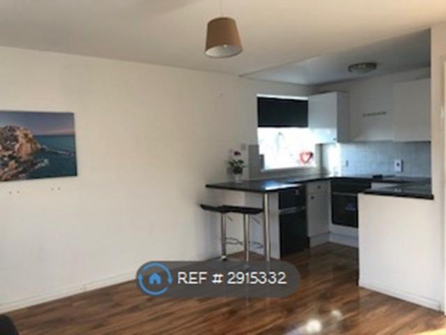 Barclay Court, Luton LU2, 1 bed flat to rent, £850 pcm | PrimeLocation