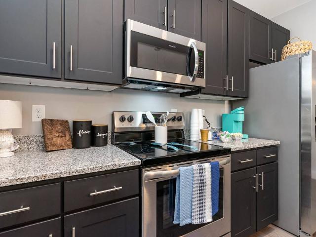 Barclay Place Apartments 3 Bedroom Apartment for Rent at 2545 Croquet Dr, Wilmington, NC 28412 Pine Valley West