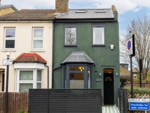 Barclay Road, London, 4 Bedroom End
