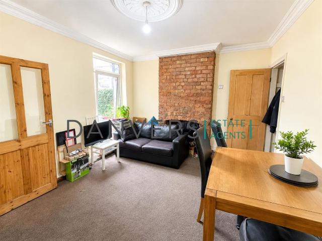 Barclay Street, Leicester LE3, 4 bed terraced house to rent, £1,300 pcm | PrimeLocation