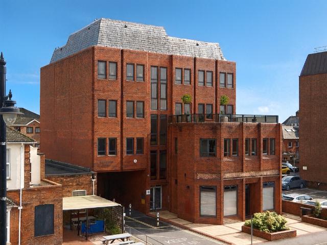 Barclays House, Eastleigh SO50, 2 bed property to rent, £1,425 pcm | PrimeLocation