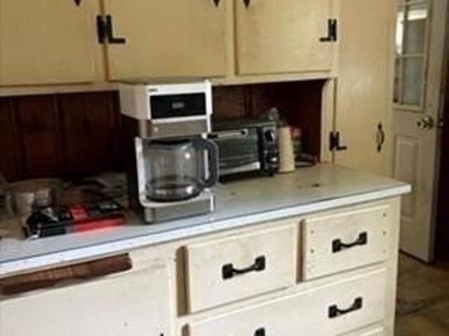 Barden Ln, Warren, Home For Sale