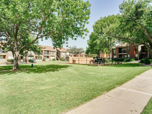 Bardin Oaks 1 Bedroom Apartment for Rent at 4624 Windstone Dr, Arlington, TX 76018