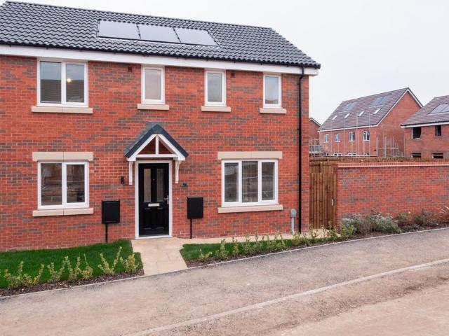Bardolph View, Stoke Bardolph. NG14, 3 bed detached house to rent, £1,525 pcm | PrimeLocation