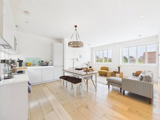 Bardolph Road, Richmond, Surrey, TW9
