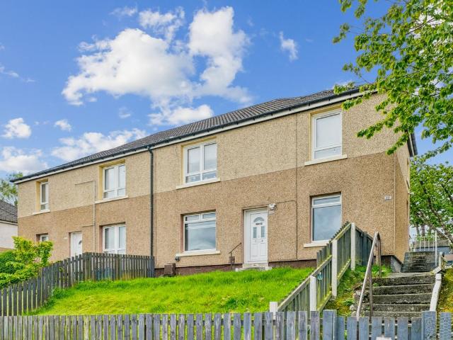 Bardowie Steet, Glasgow, Glasgow G22, 2 bed flat to rent, £925 pcm | PrimeLocation