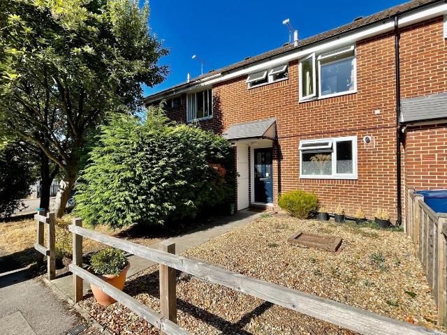 Bardsley Drive, Farnham GU9, 3 bed terraced house to rent, £1,600 pcm | PrimeLocation