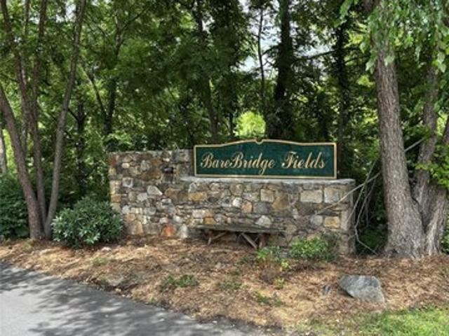Barebridge Dr Units 13 & 15, Burnsville, NC 28714