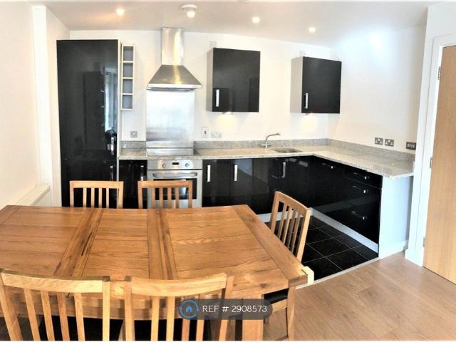 Barge Walk, London SE10, 2 bed flat to rent, £2,100 pcm | PrimeLocation