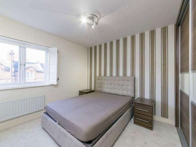 Barge House Road, E16, London