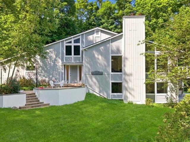 Barger St, Putnam Valley, Home For Sale
