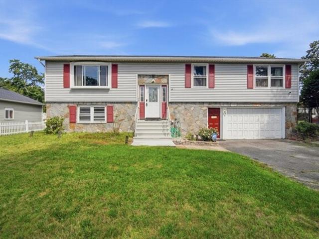 Baril Ln, Chicopee, Home For Sale