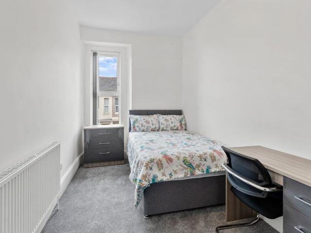 Baring Street, Plymouth PL4, Room to rent, £550 pcm | PrimeLocation