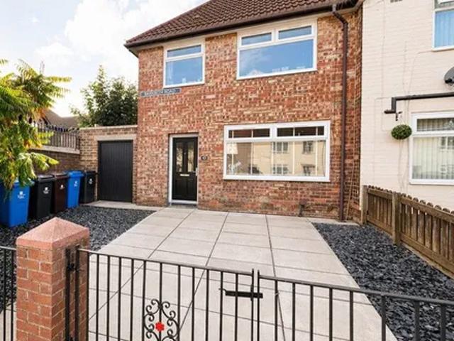 Barkbeth Road, Huyton, L36 3AA, United Kingdom | 3 bed house for rent #166650360 | Rentberry