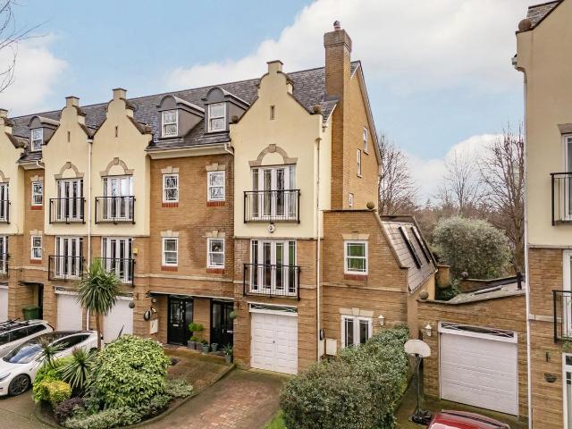 Barker Close, Richmond TW9, 4 bed terraced house to rent, £6,450 pcm | PrimeLocation