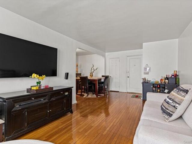 Barker Ave Apt J, Bronx, Property For Sale