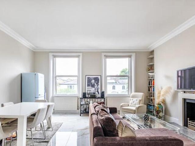 Barker Street, London, 1 Bedroom Flat