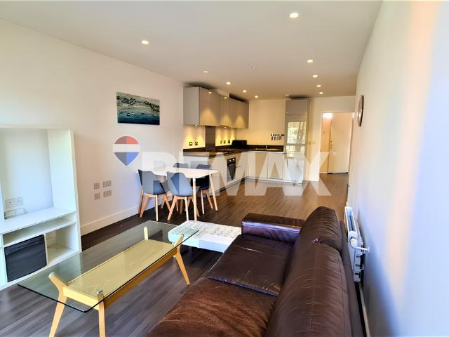 Barking Road, London E16, 2 bed flat to rent, £2,300 pcm | PrimeLocation