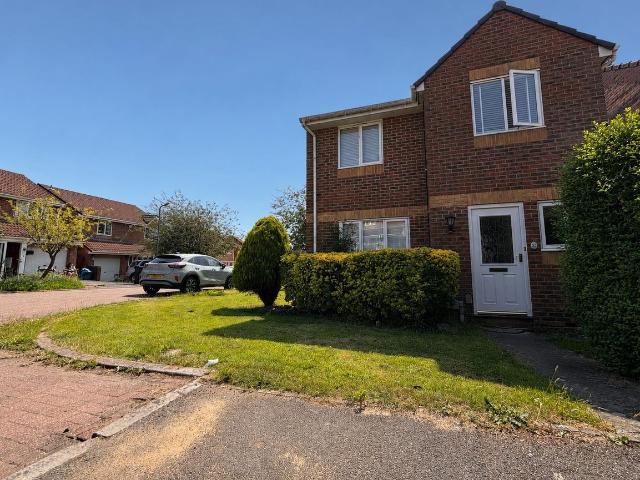 Barkleys Hill, Stapleton, Bristol BS16, 3 bed property to rent, £1,900 pcm | PrimeLocation