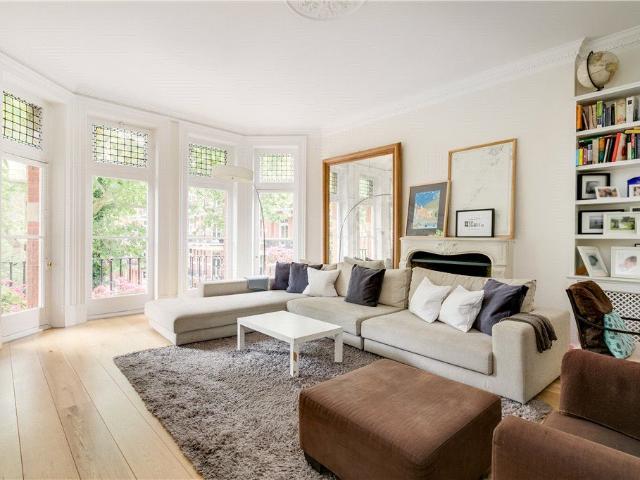 Barkston Gardens, Kensington, London SW5, 4 bed flat to rent, £8,000 pcm | PrimeLocation