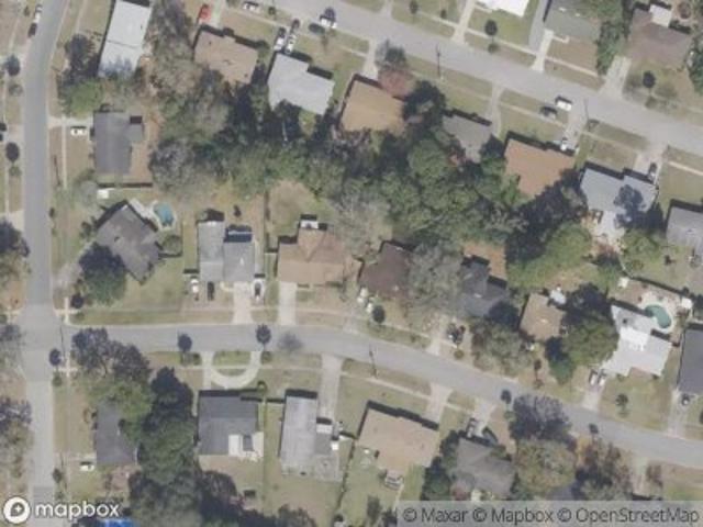 Barkwood Dr