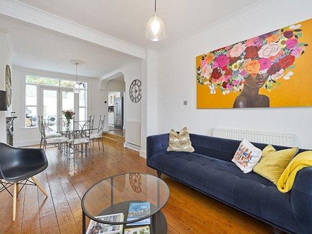 Barlby Gardens, London, W10 3 bed house to rent £5,199 pcm £1,200 pw