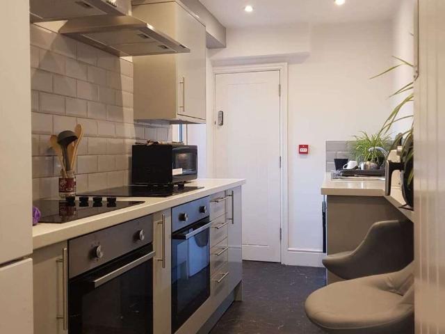 Barlby Road Unit 5