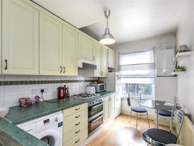 Barlby Road, Kensington And Chelsea. 2 bed apartment to rent £2,250 pcm £519 pw