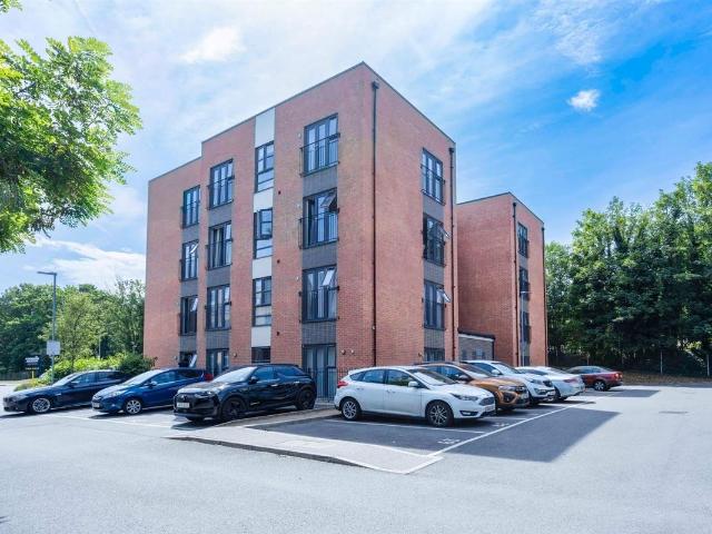 Barley Close, Greenhithe DA9, 2 bed flat to rent, £1,650 pcm | PrimeLocation