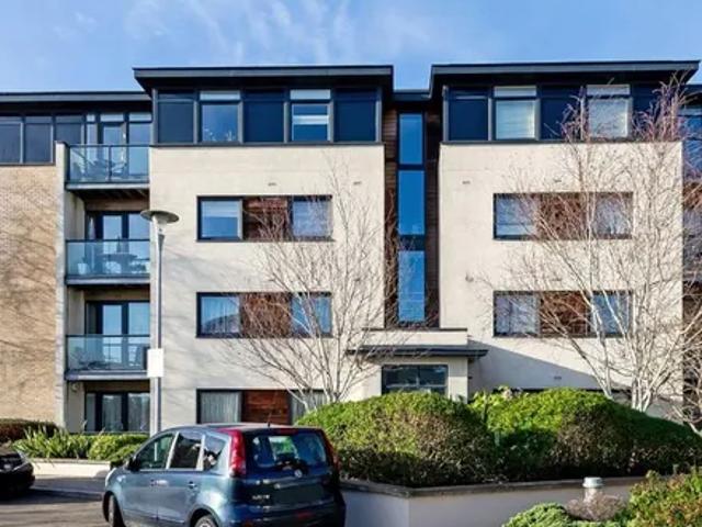 Barley House2, 2 Peacock Close, London, NW7 1EE, United Kingdom | 2 bed apartment for rent #140396239 | Rentberry
